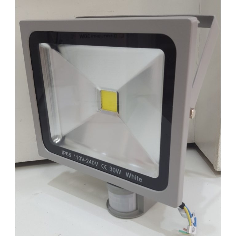 Proyector Led Estadio 800W, 220V, IP67, 6000K – Tejie Led